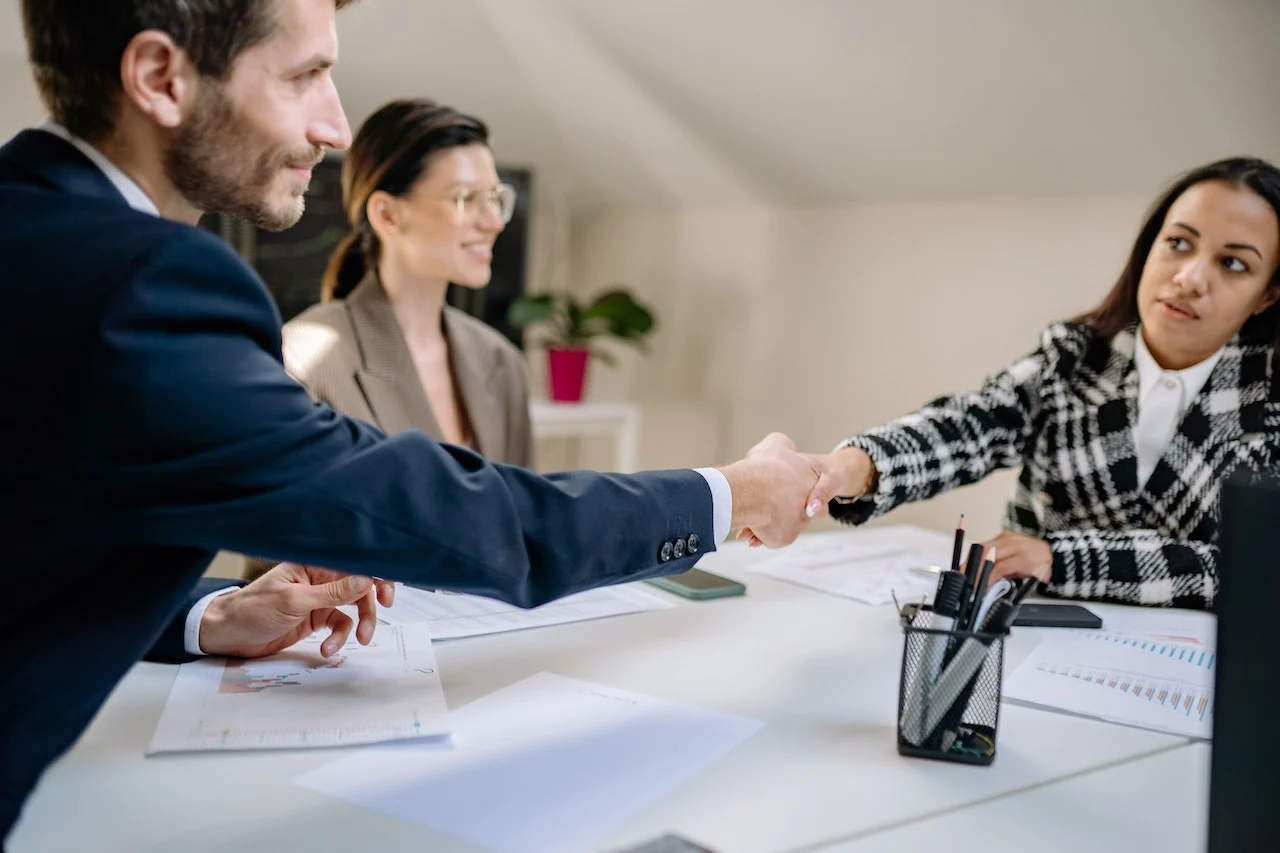 How to Negotiate Price: Top 10 Effective Tactics – SIMCEL ONLINE